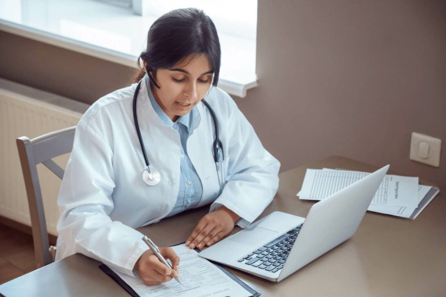 Virtual Medical Scribe Services In USA | ScribeMedics